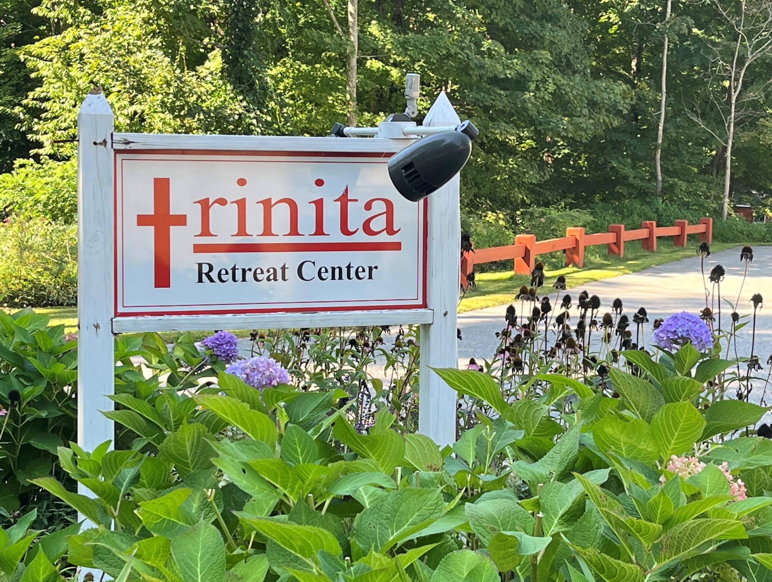 Trinita Retreat Center New Hartford, CT - Missionary Servants of the ...